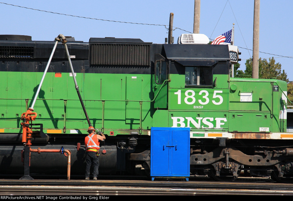 BNSF 1835